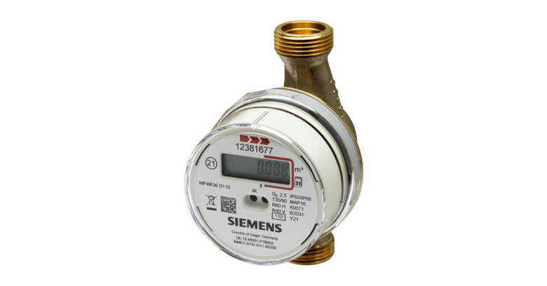 Electronic water meter for hot water 1/2" 2.5 cubic meters/hour with ...