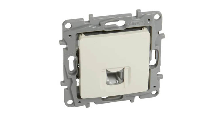 Mechanism telephone socket RJ11 cream Niloe LEGRAND ⋆ MASTERHAUS